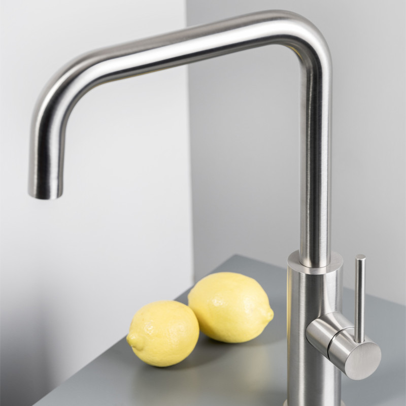DYLAN Brushed Inox Kitchen Faucet | Neo Spiti